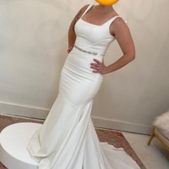 Martina Liana | Dresses | Nwt Martina Liana Ivory 235 Square Neck Fit ...